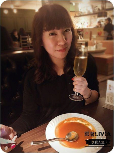 20 小時的水潤呵護，用眼神說出你的自信｜女人迷 Womany